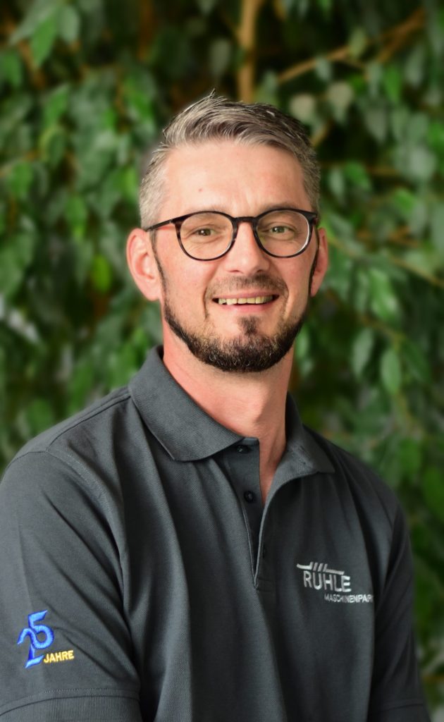 Neumaschinen + Geräte - Rühle GmbH Maschinenpark